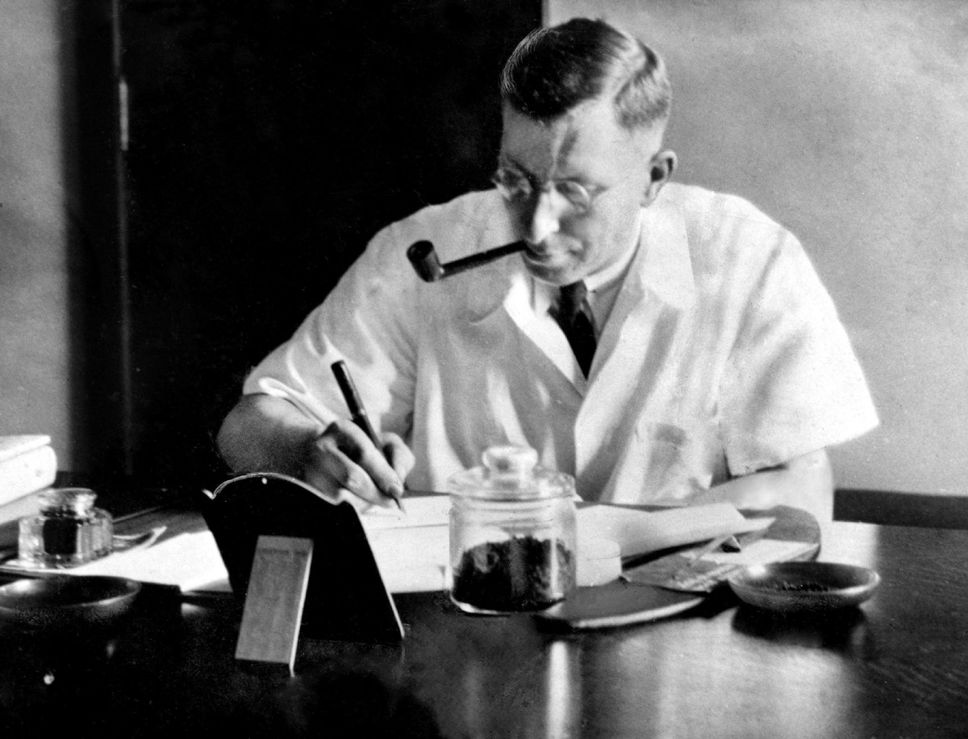 Sir Frederick Banting – Canadian History Ehx