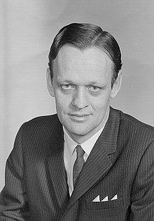 Jean Chretien – Canadian History Ehx